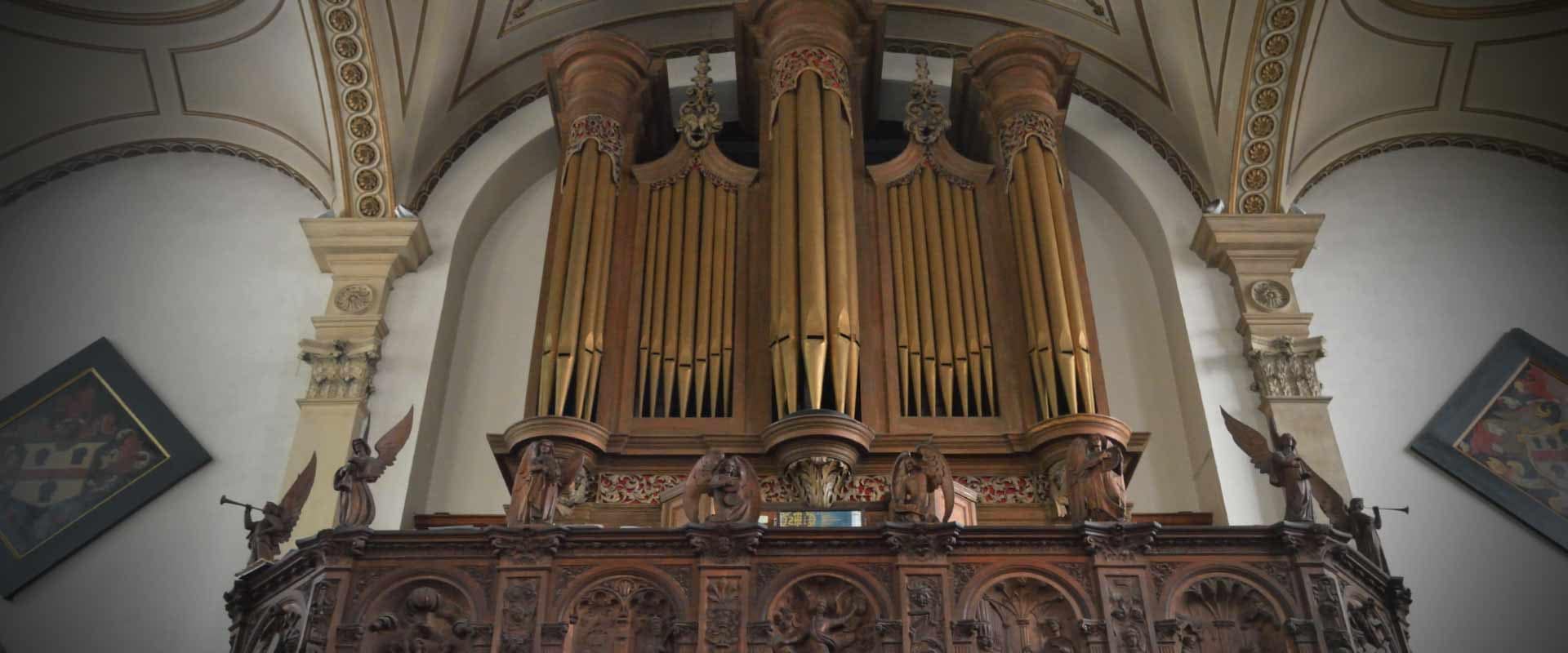 MALCOLM ARCHER, organ
